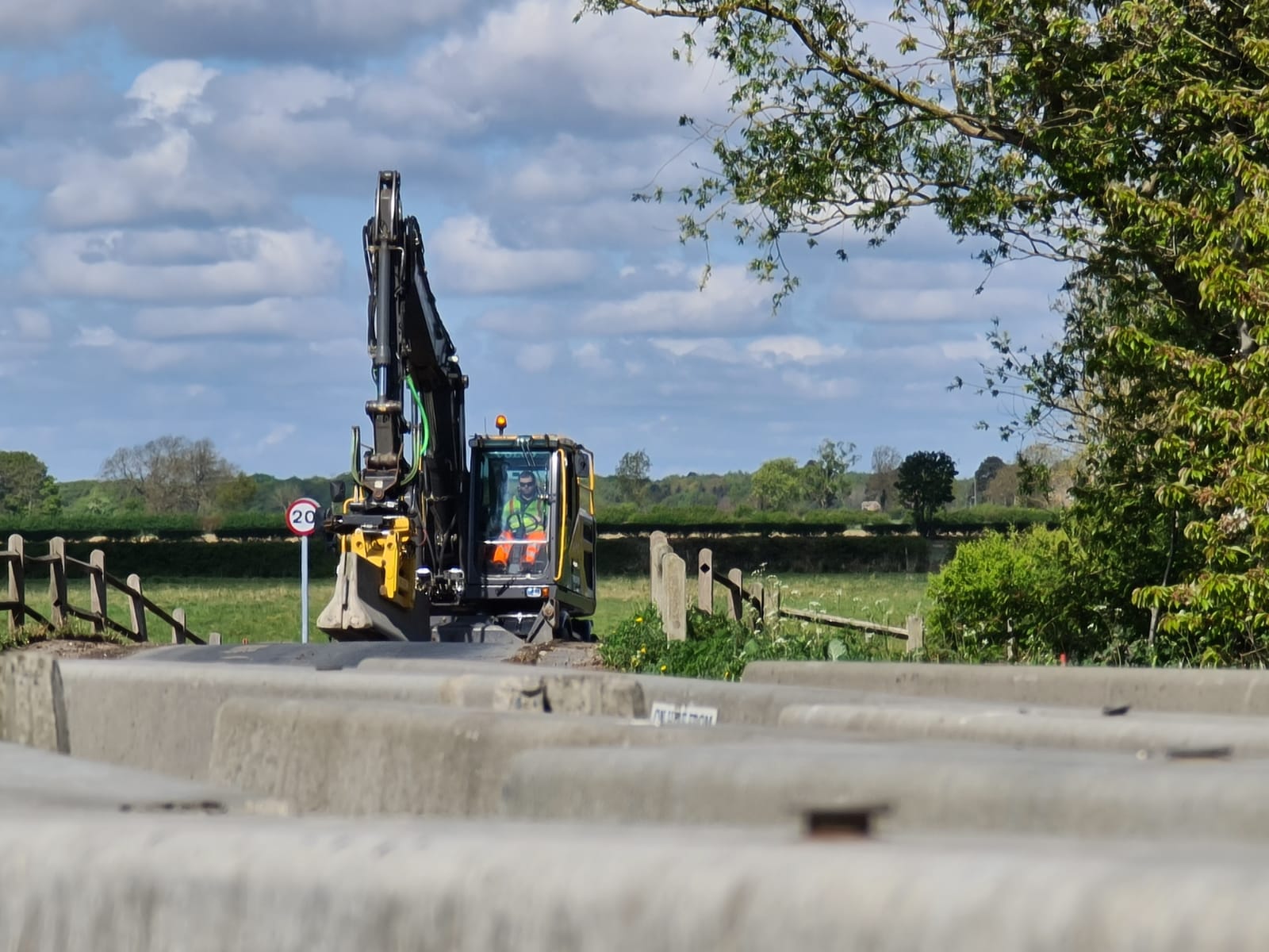 Rapid response required for waterways bridge strike - APC Civils